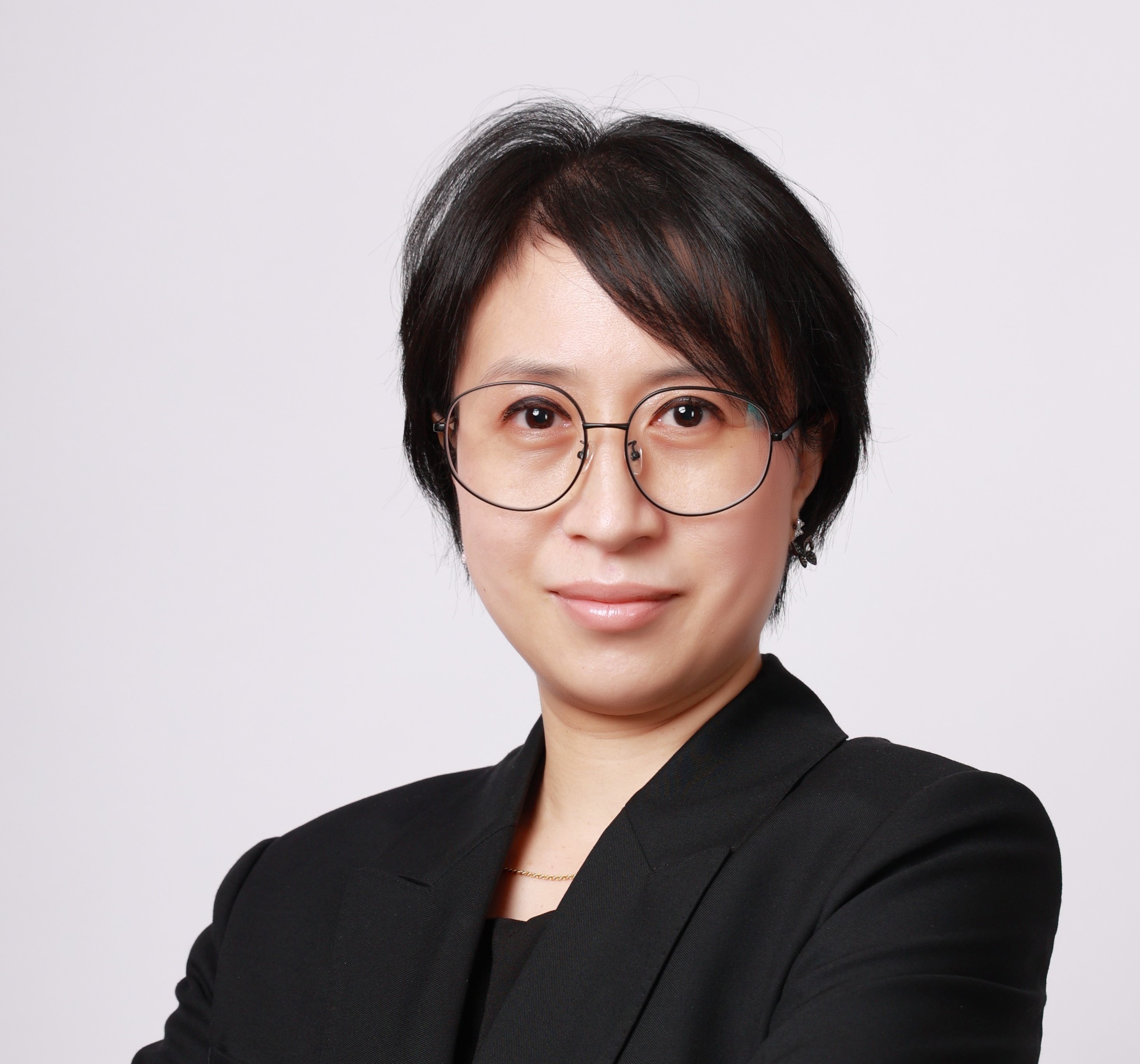 Winnie Lee – Madison Pacific